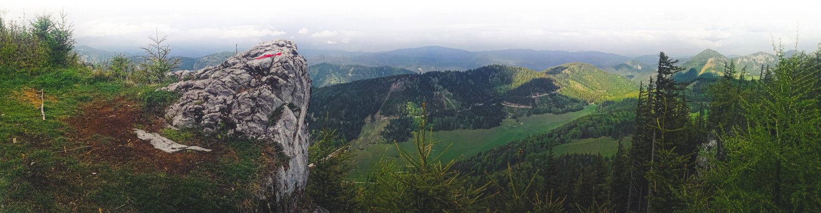 Best Hiking Day Trips from Vienna to the Alps - Connecting Vienna