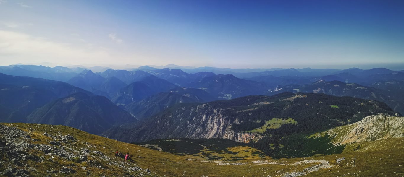 Best Hiking Day Trips from Vienna to the Alps - Connecting Vienna