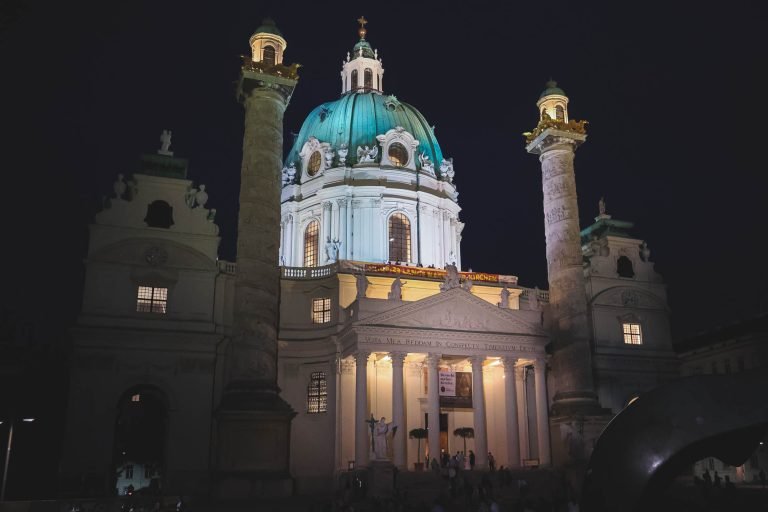 Local's Guide to Wieden, the 4th District of Vienna - Connecting Vienna